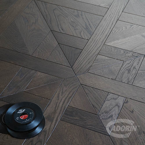 Patterned parquet tiles